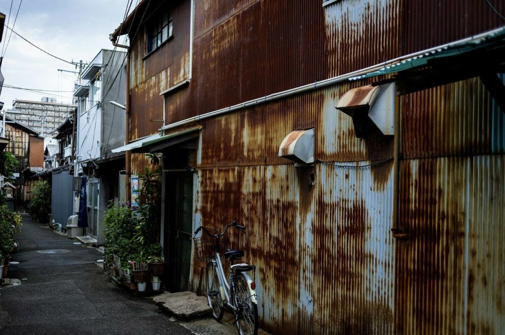 Dans l’antre de Nishinari : le quartier le plus mal famé du Japon